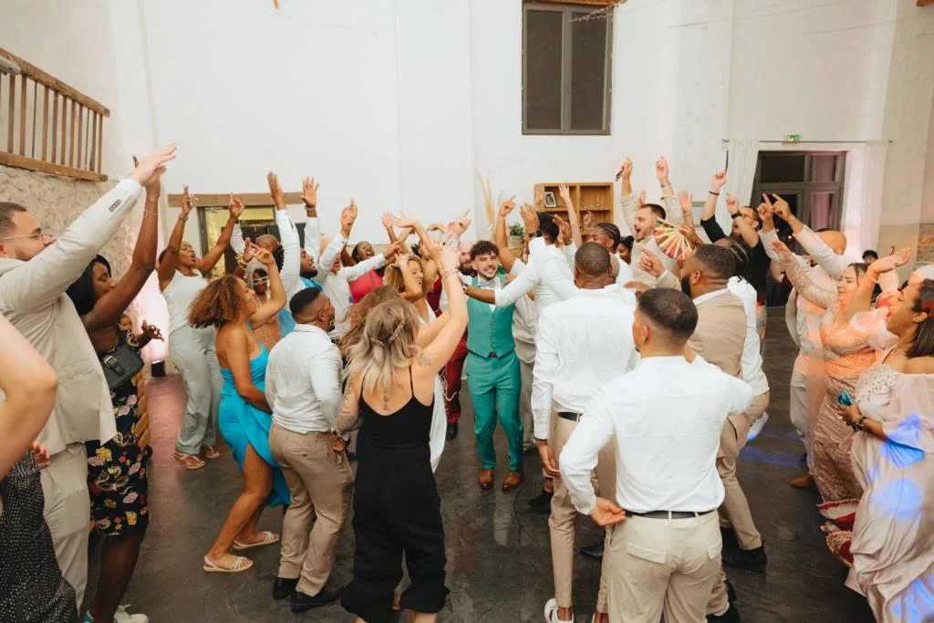 Dj mariage: animation unique et festive | Cs Show Music